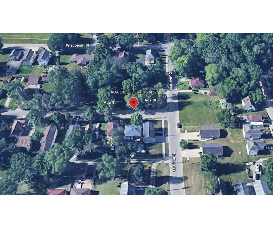 Residential Real Estate Auctions in Illinois