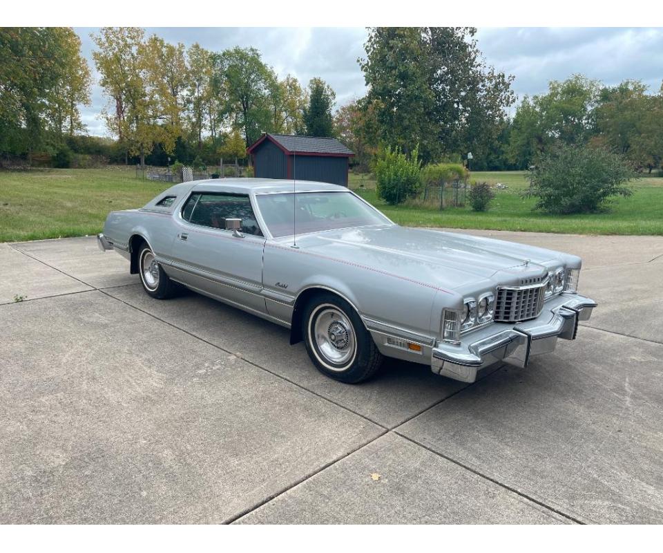 1975 Ford Thunderbird Online Only Auction